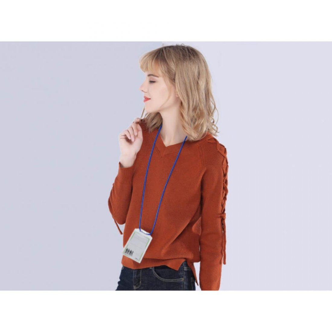 Set 100 Ecusoane Verticale din Plastic cu Snur Albastru Ecada, 75x104 ...