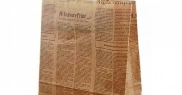 Pungi Cadou din Hartie Model Ziar, 32x12x41 cm, 100 Buc/Bax - Sacose ...