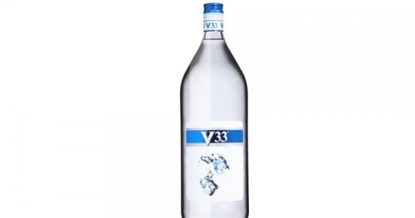 Vodka V33 33%, 2 L, V33 Vodka, Vodka 33%, Bautura Alcoolica Vodka ...