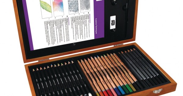 Set complet pentru schite si desen DERWENT Academy, cutie din lemn ...